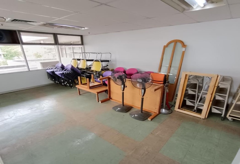 Projek Pelupusan Perabot Stor Unit Sirkulasi Aras 4 PSZJB 2024 ...